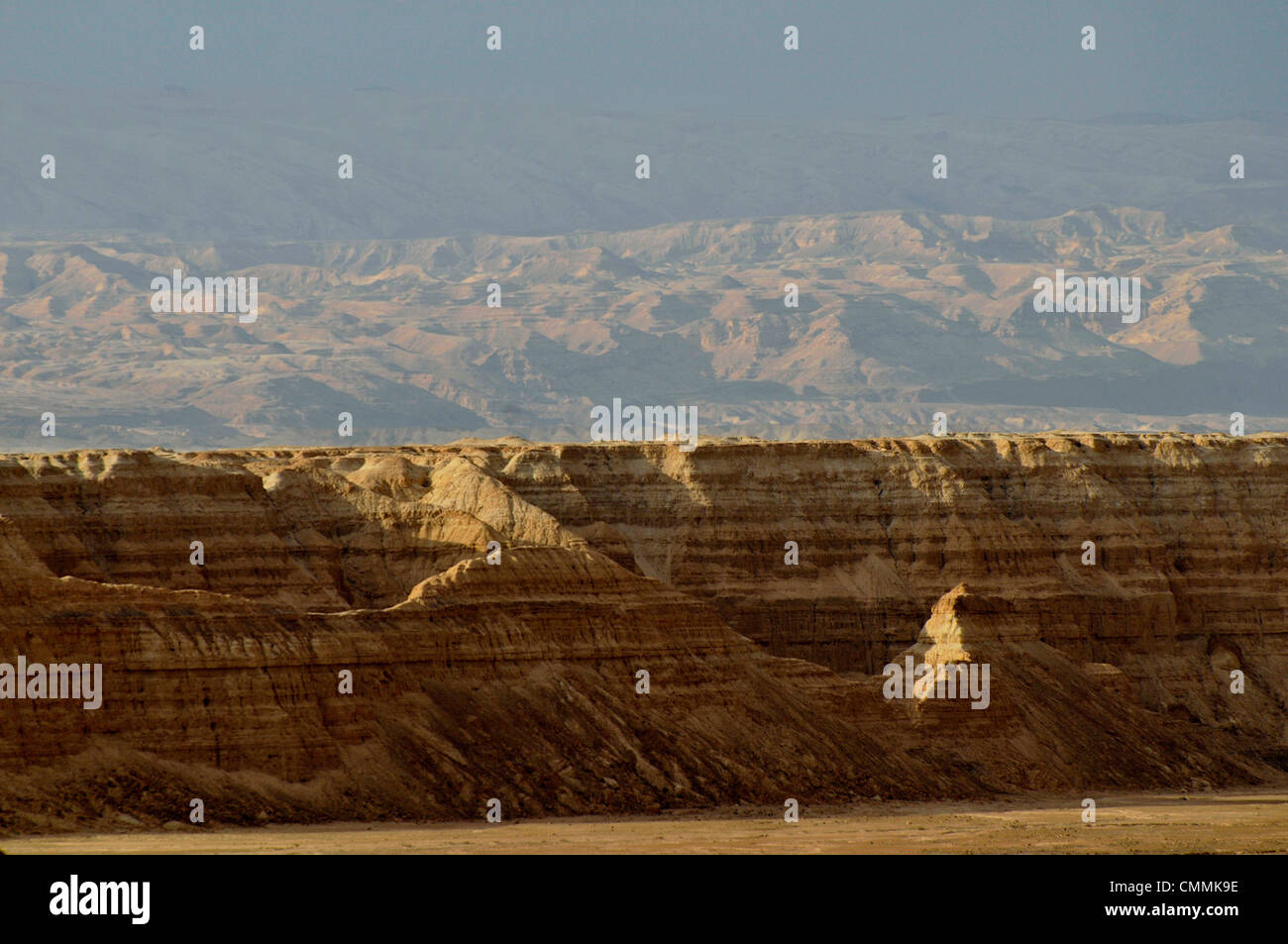 Negev desert scene in the northern Aravah (Arabah Stock Photo - Alamy