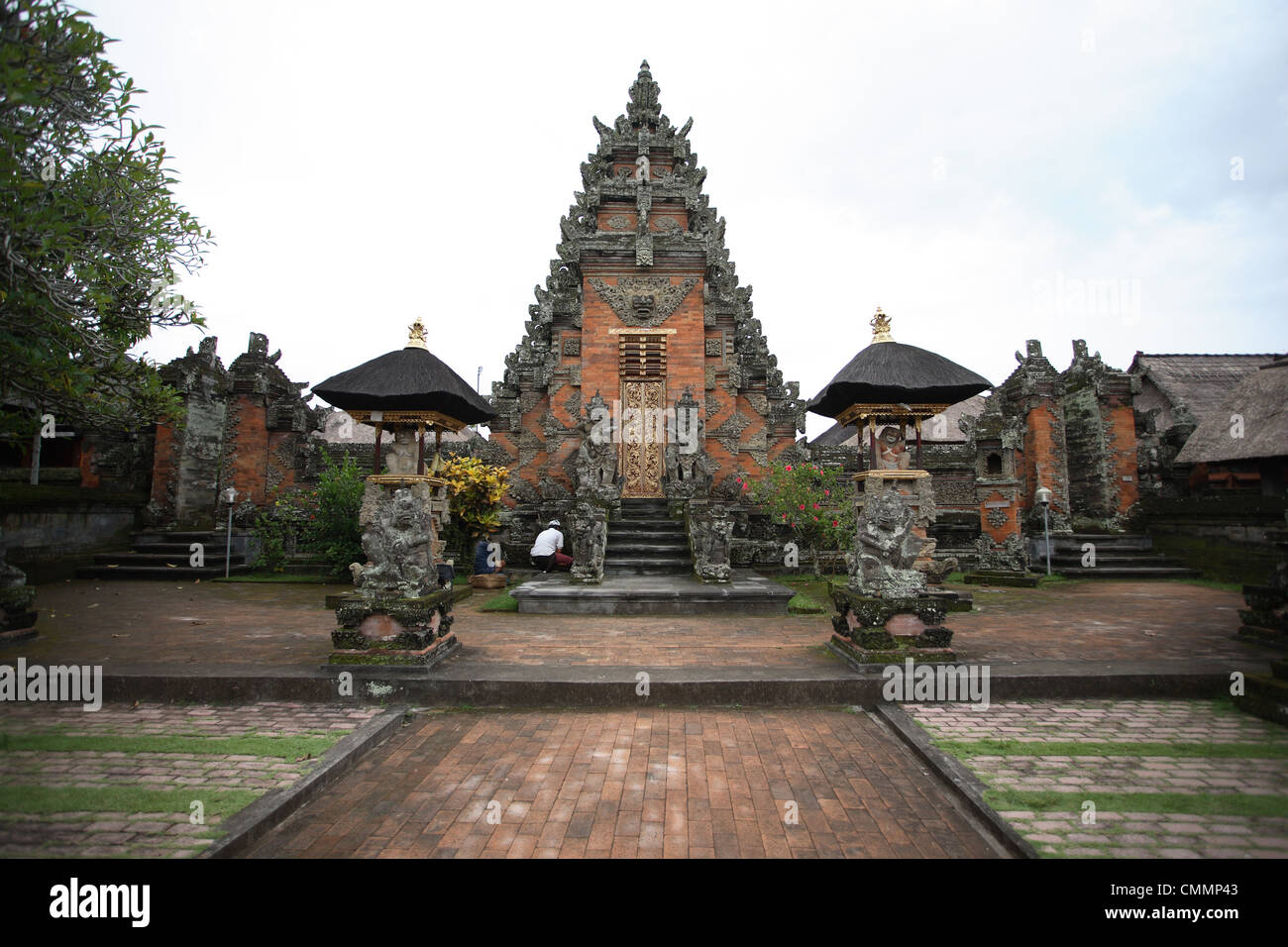 Hindu pyramid hi-res stock photography and images - Alamy