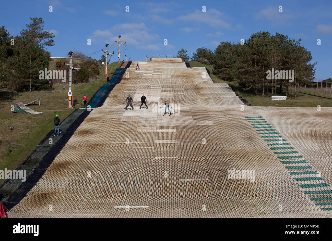 Snowboarding dry ski slope hi-res stock photography and images - Alamy