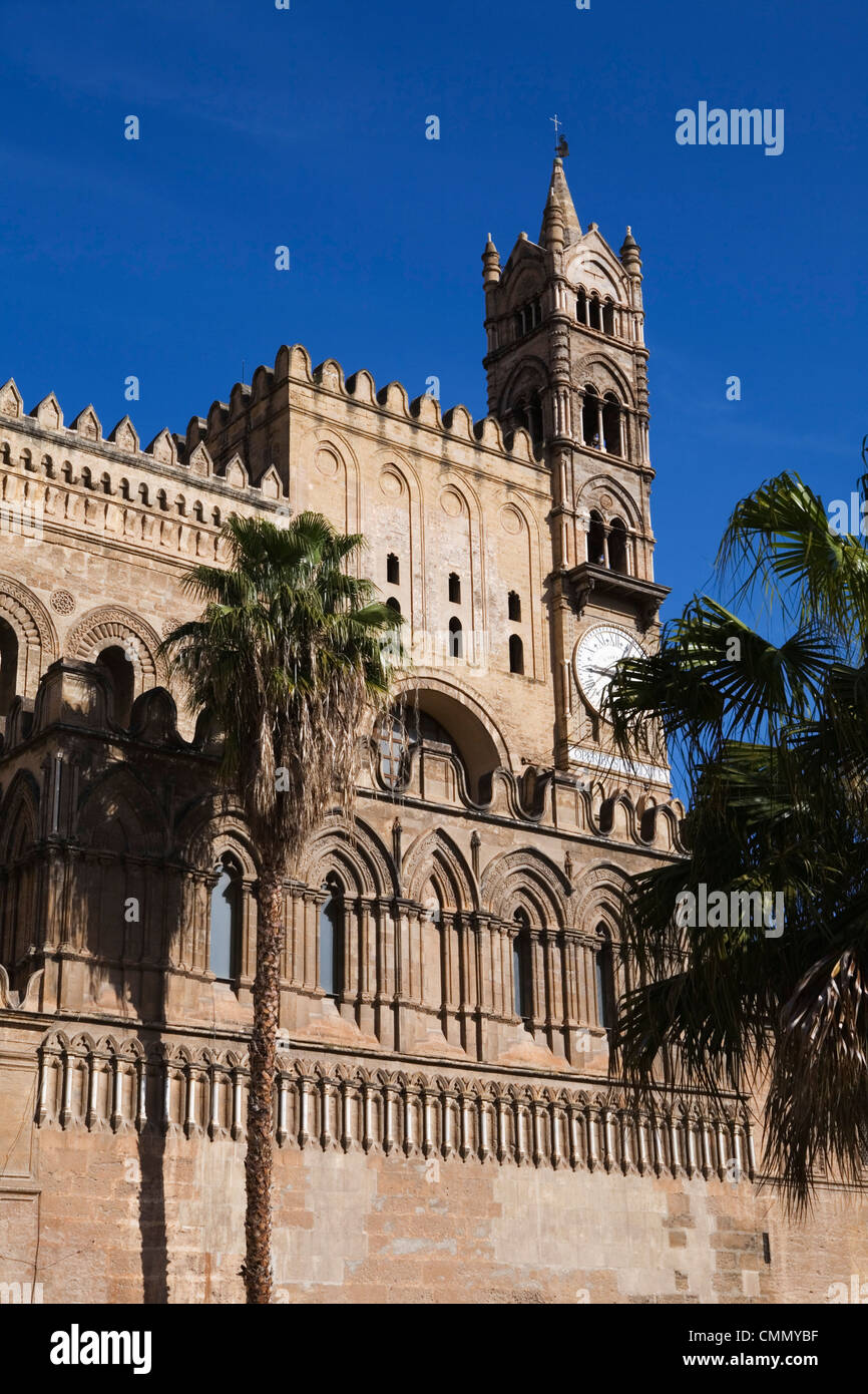 Exterior of the Norman Cattedrale (cathedral), Palermo, Sicily, Italy ...