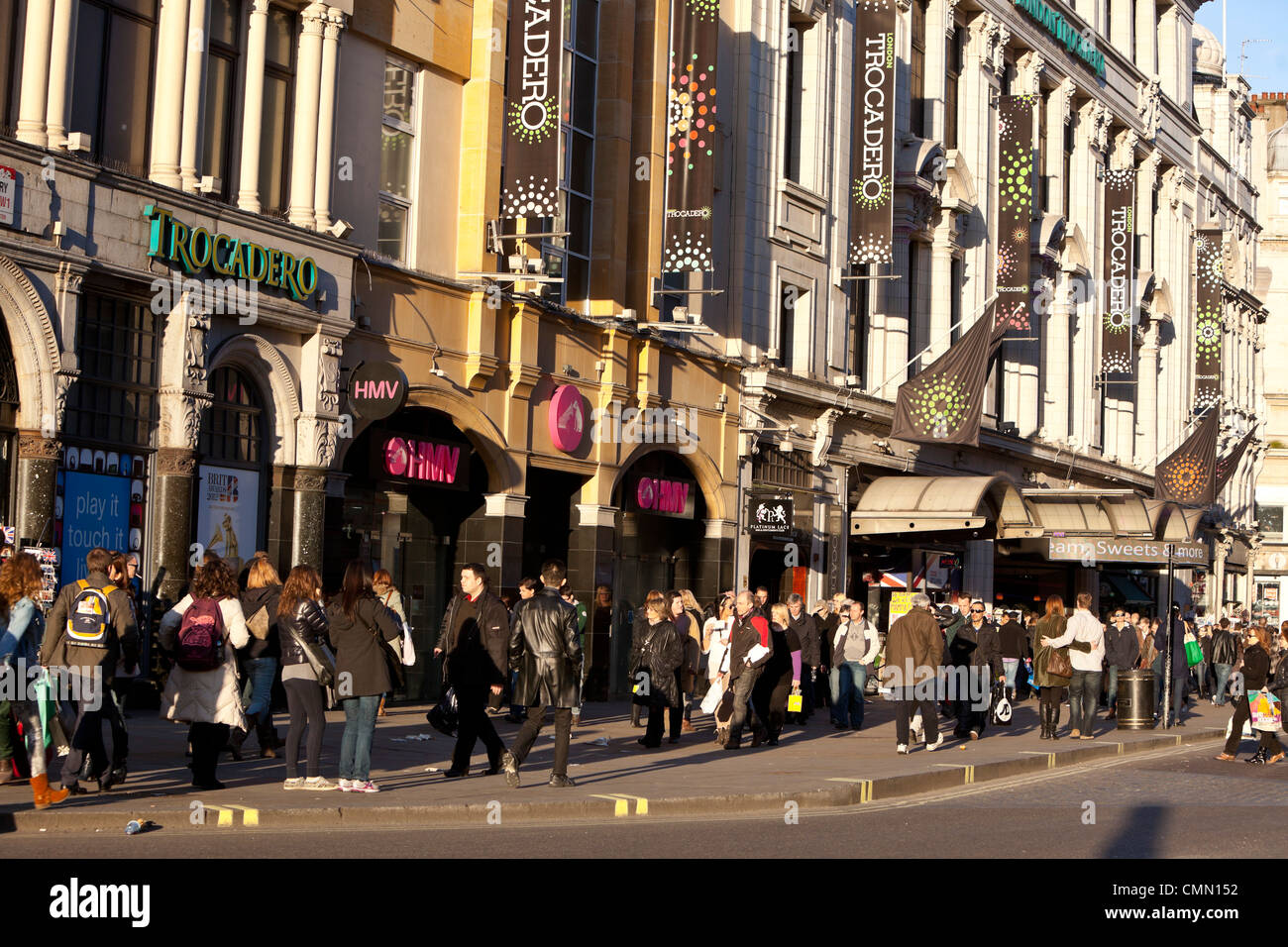 London street scene, England, UK Stock Photo - Alamy