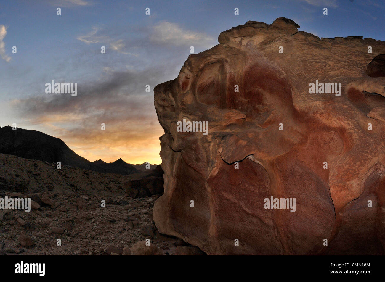 Sandstone rock formation in the Negev desert, Israel Stock Photo - Alamy