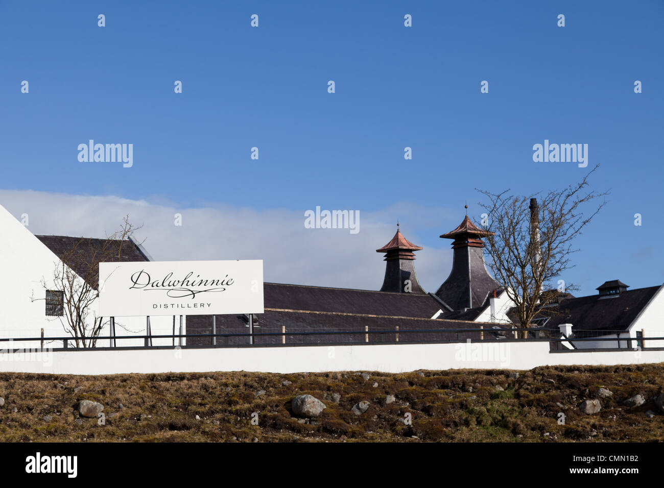 The distillery at Dalwhinnie in the Scottish highlands Stock Photo - Alamy