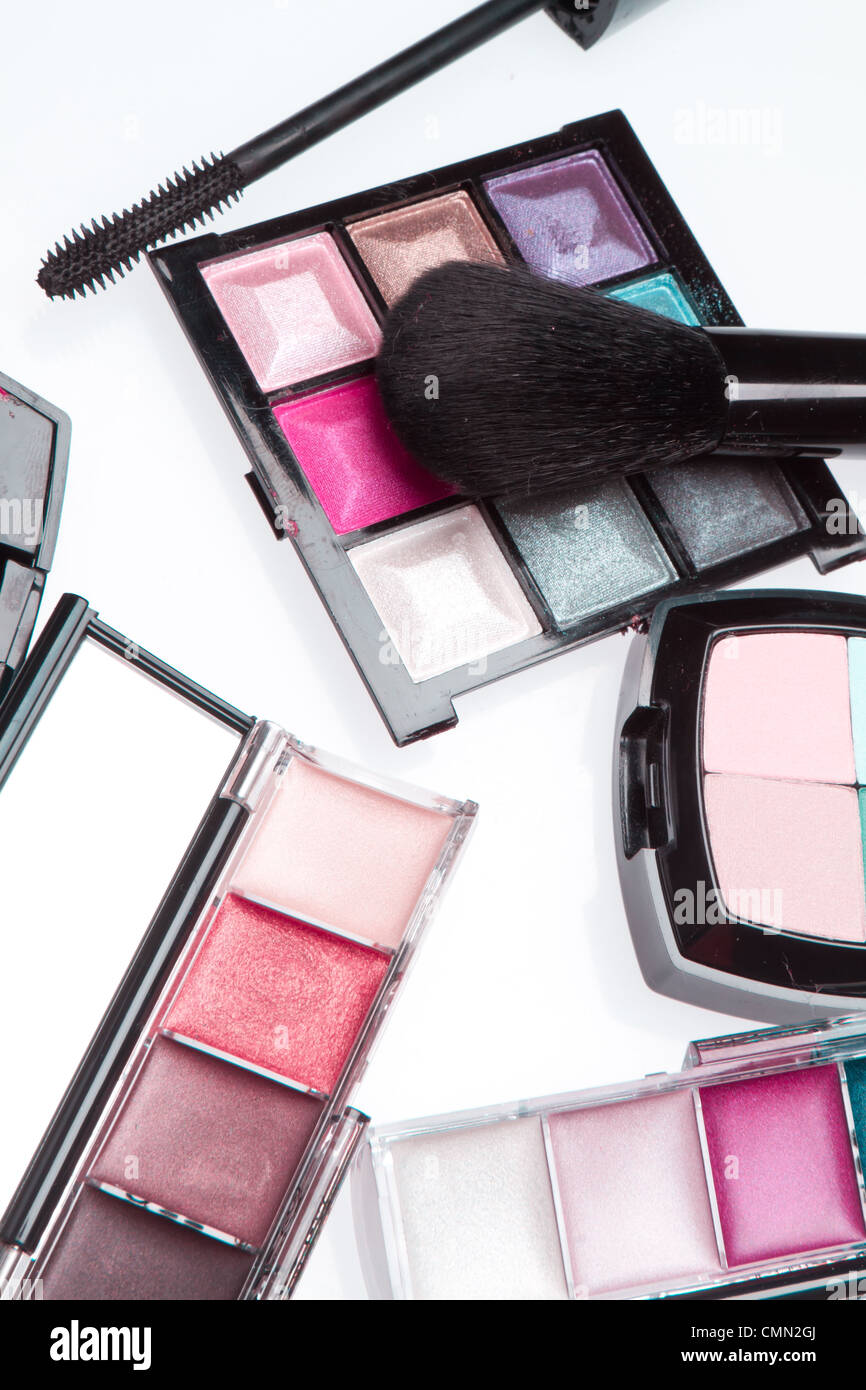 makeup set isolated on white background Stock Photo - Alamy