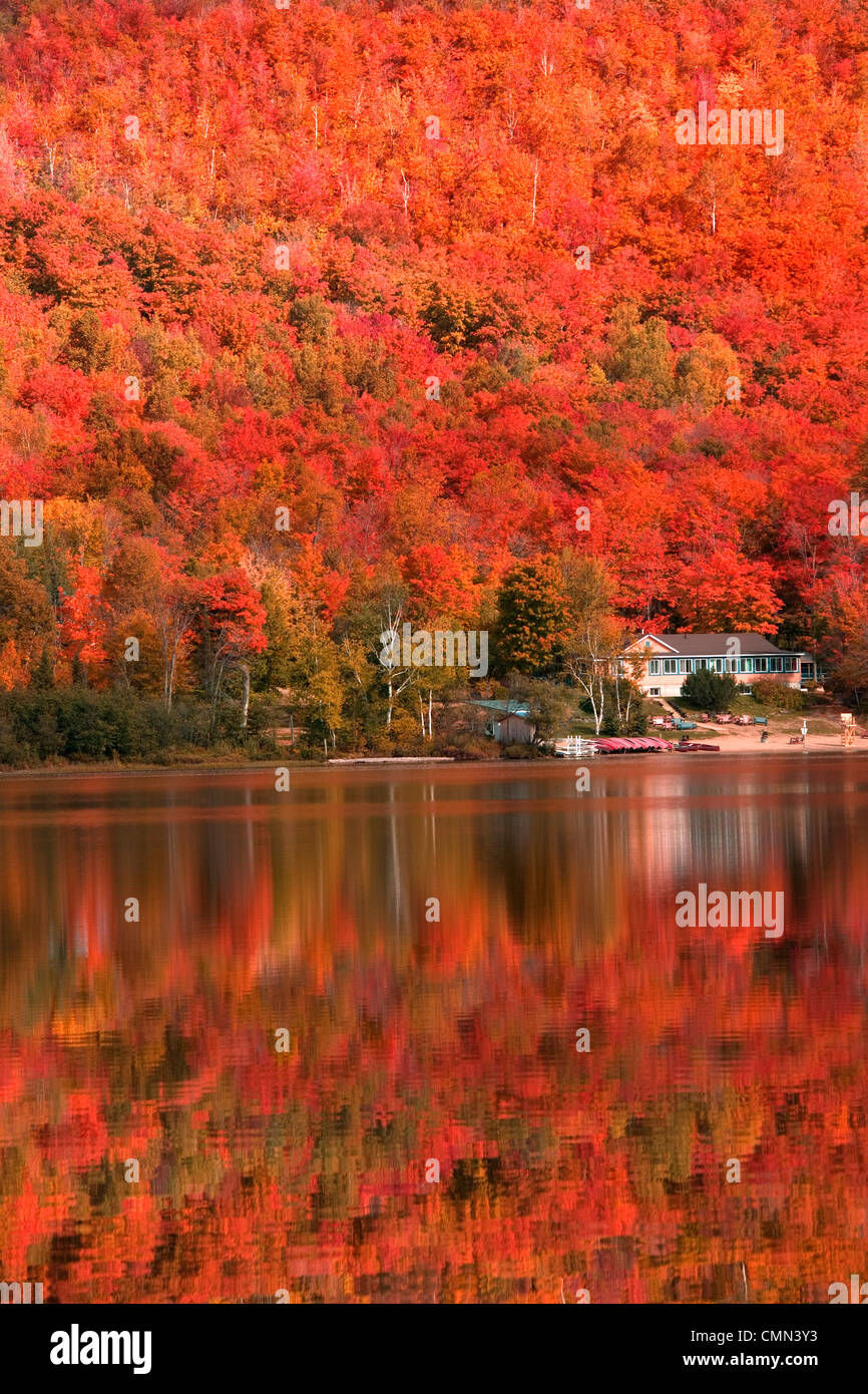 Lac Sauvage, Laurentians Quebec Stock Photo - Alamy