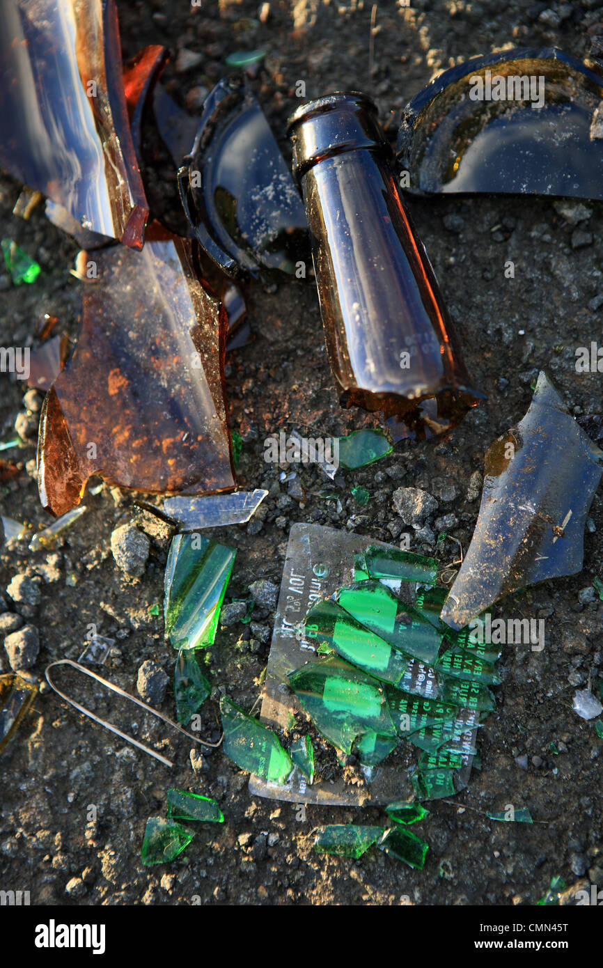 Broken glass bottle hi-res stock photography and images - Alamy