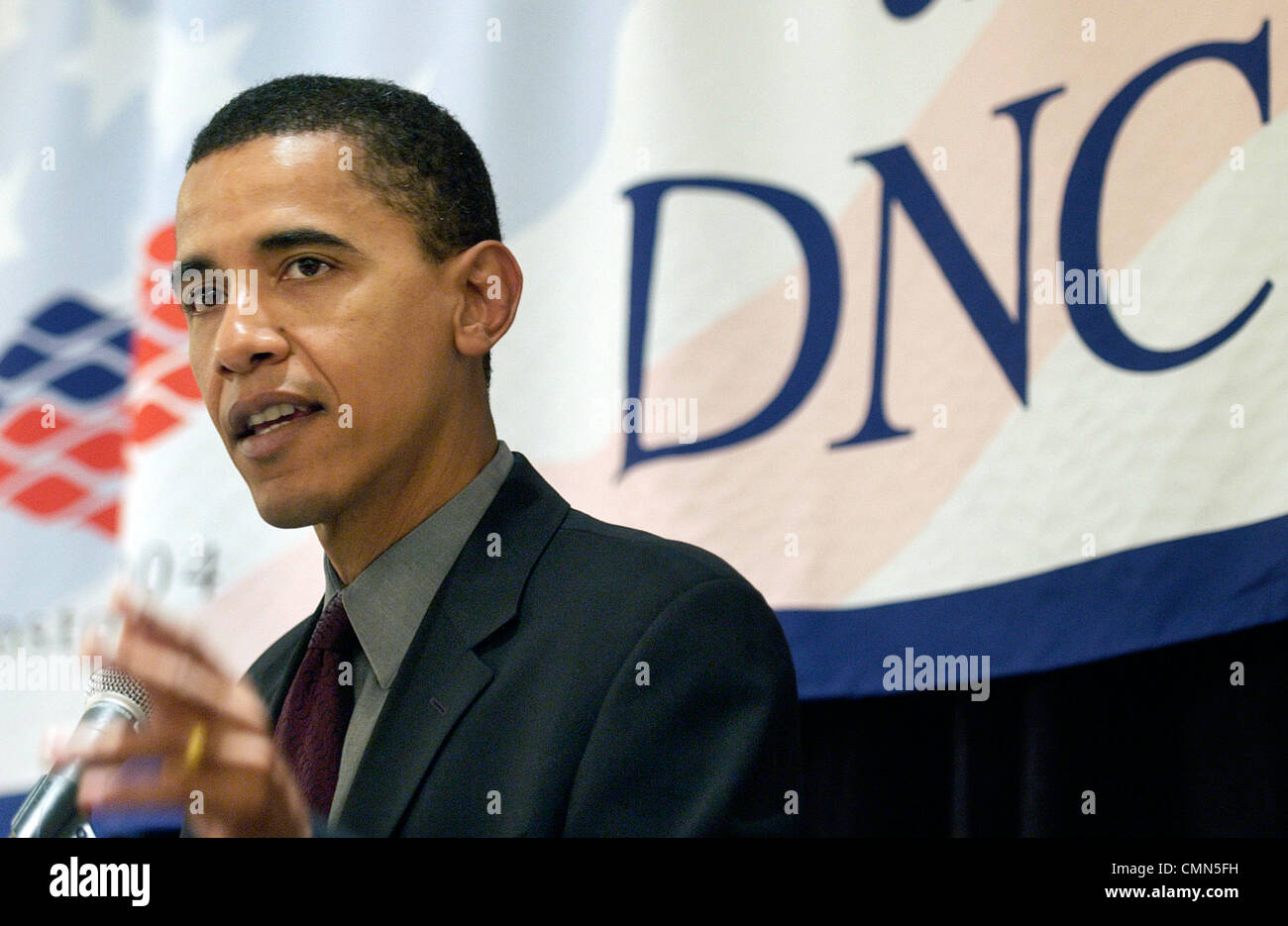 Illinois Senator Barack Obama speaks at a New Jersey Delegation meeting ...