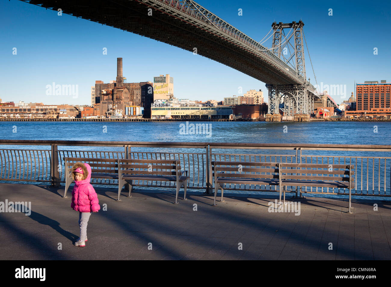 child standing, Williamsburg bridge, New York, USA Stock Photo - Alamy