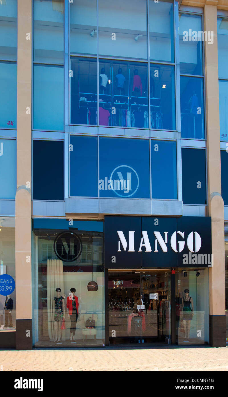 High street shop front, Mango, UK Stock Photo - Alamy