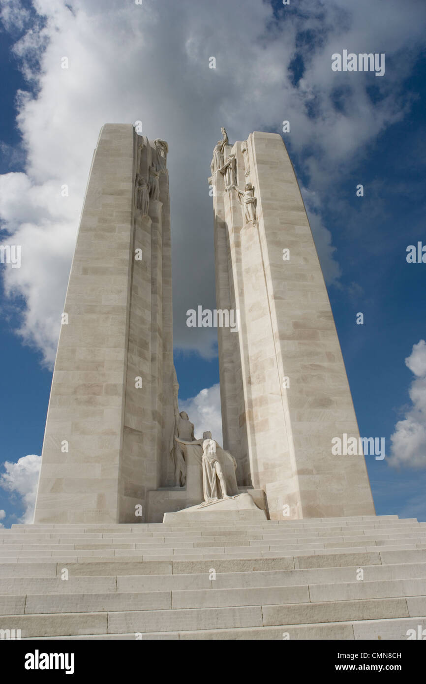 Canadian National Memorial on Vimy Ridge remembering the First World ...