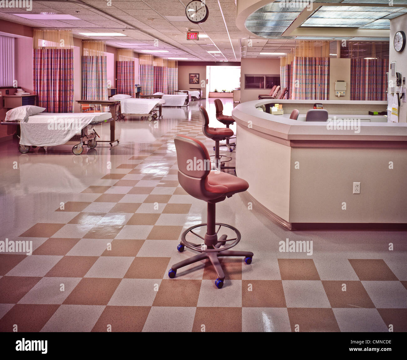 Hospital operating room and recovery Stock Photo - Alamy