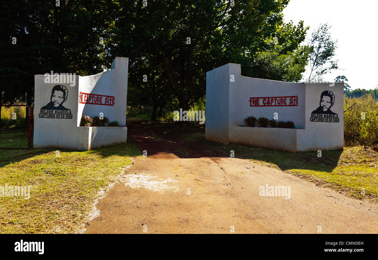 Nelson mandela capture site hi-res stock photography and images - Alamy