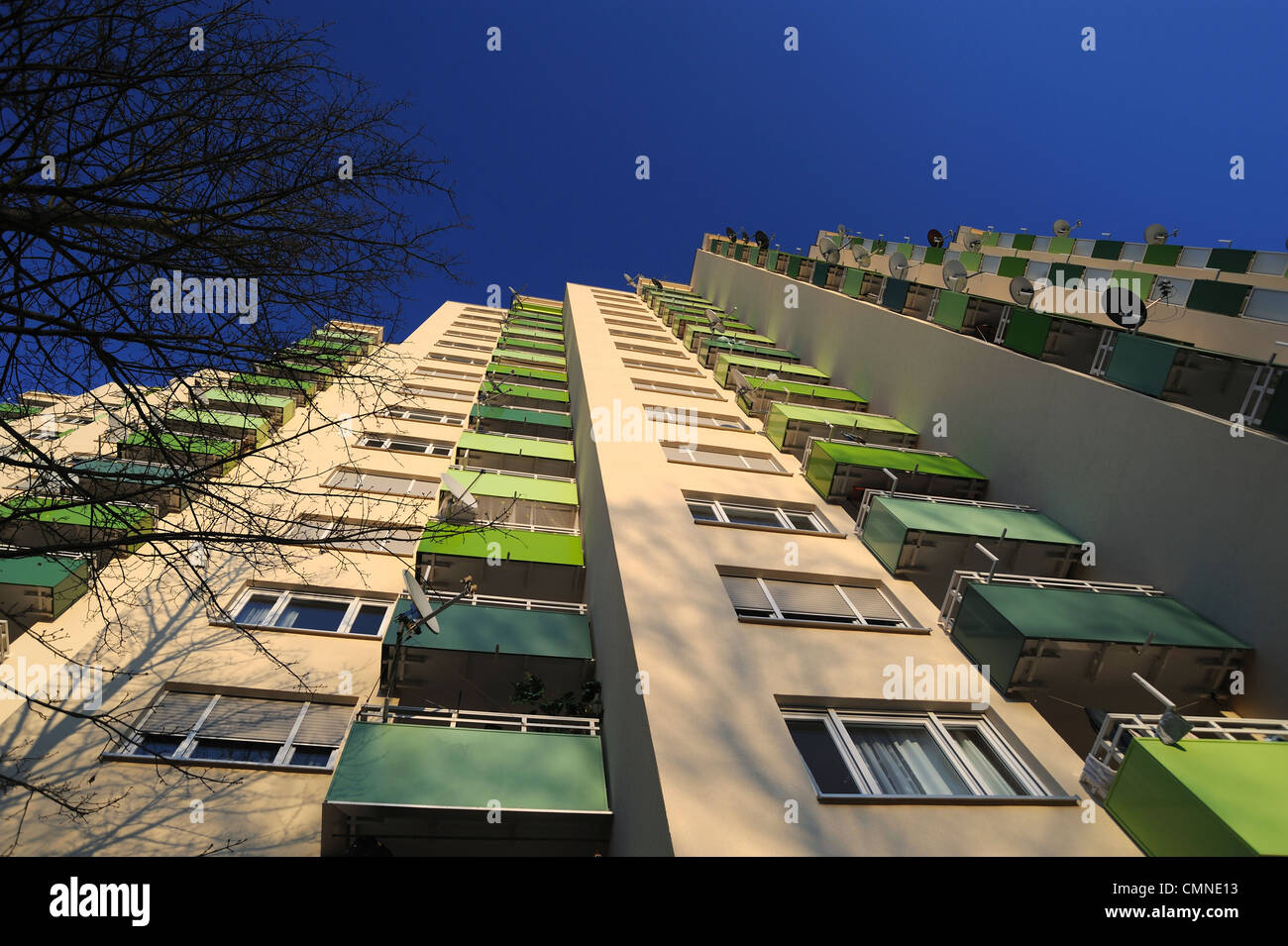 Sixties architecture hi-res stock photography and images - Alamy