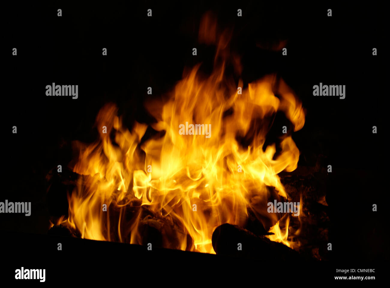 Fire in the night close picture Stock Photo - Alamy