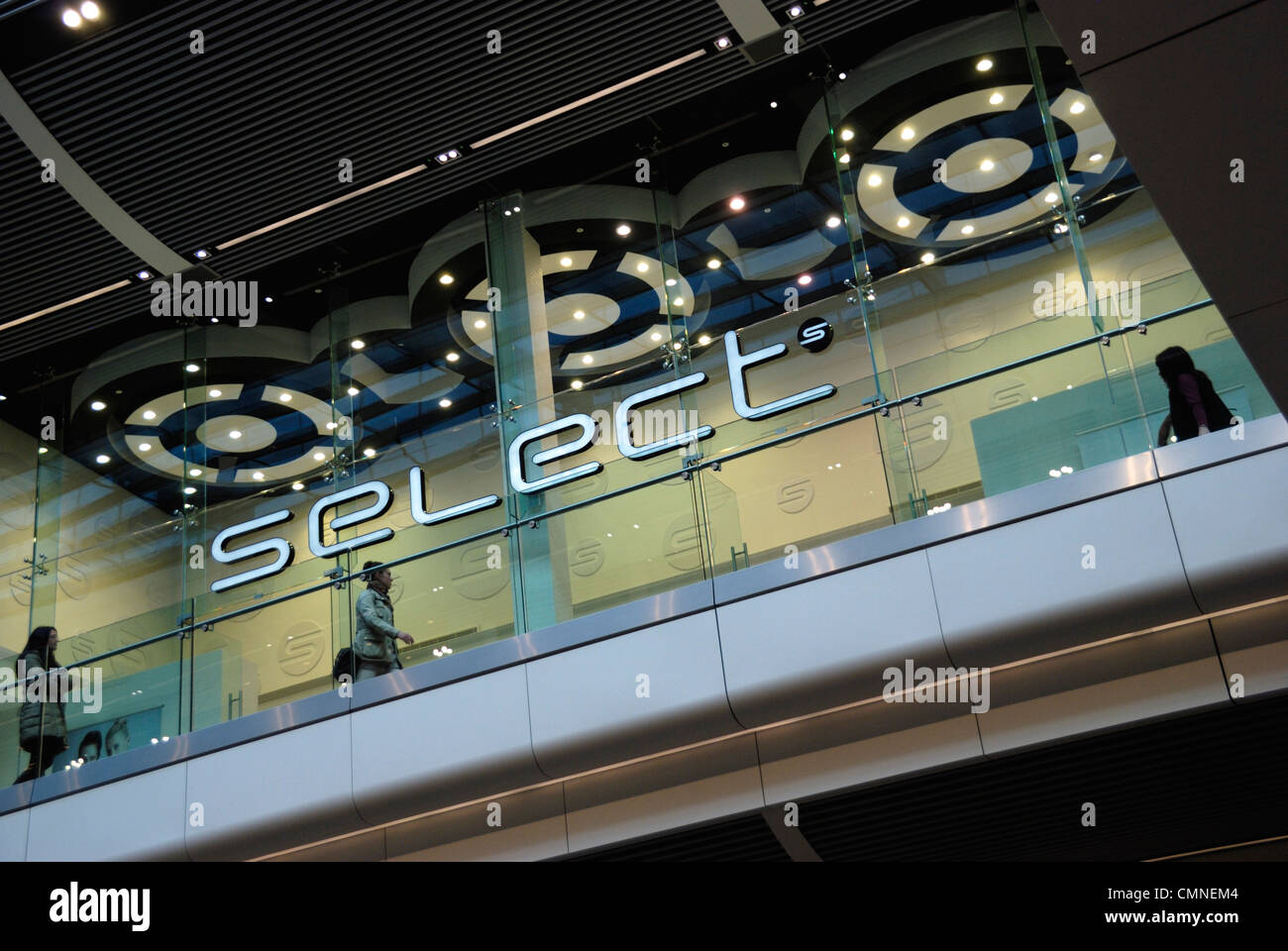 Select fashion store westfield stratford hi-res stock photography and ...