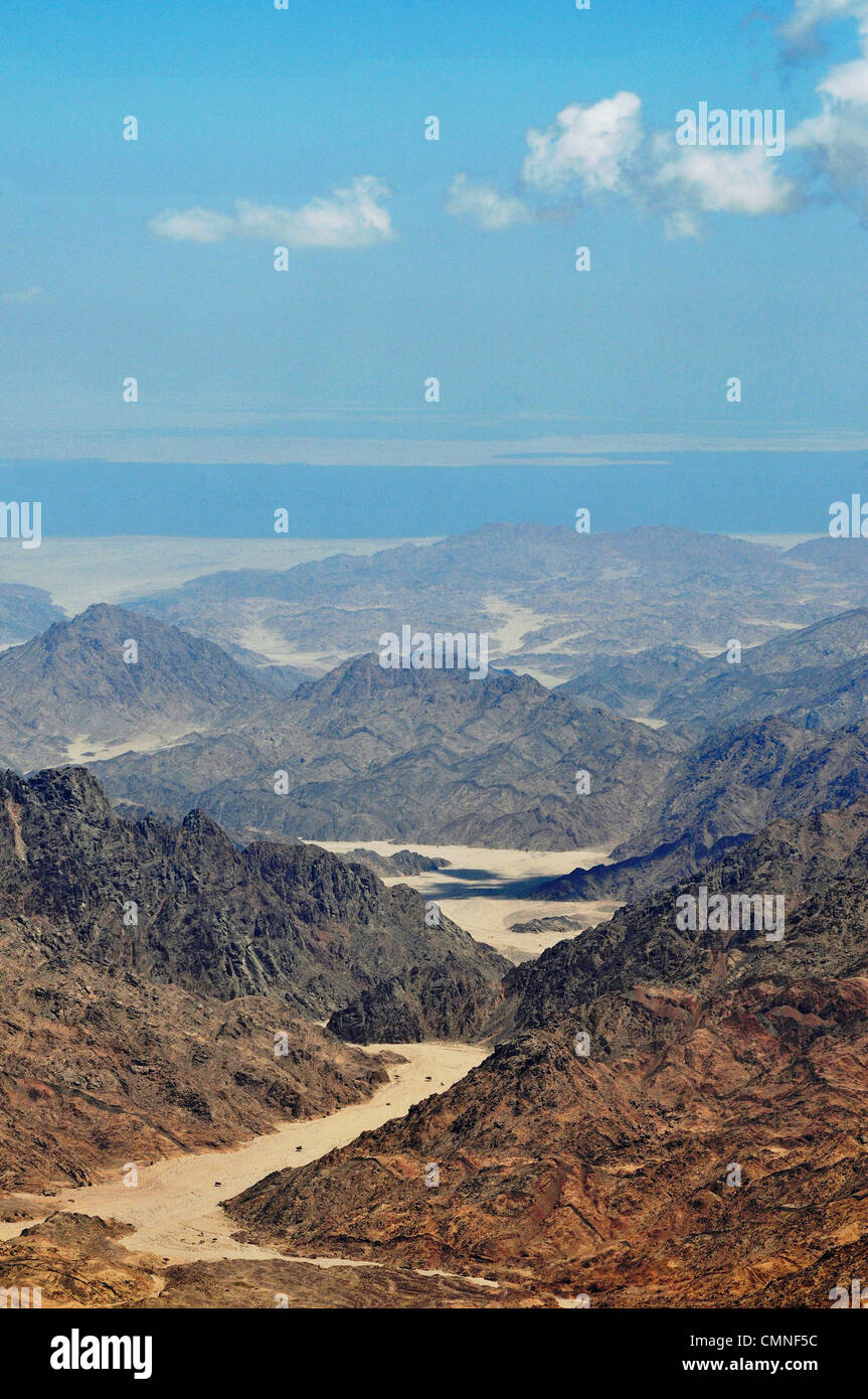 Egyptian desert views Stock Photo - Alamy