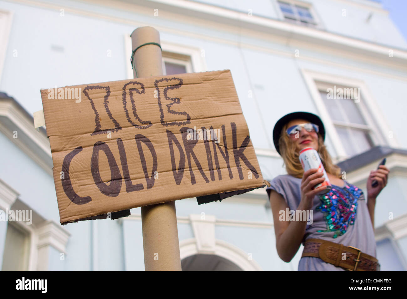 Cold Drinks Sign High Resolution Stock Photography and Images - Alamy
