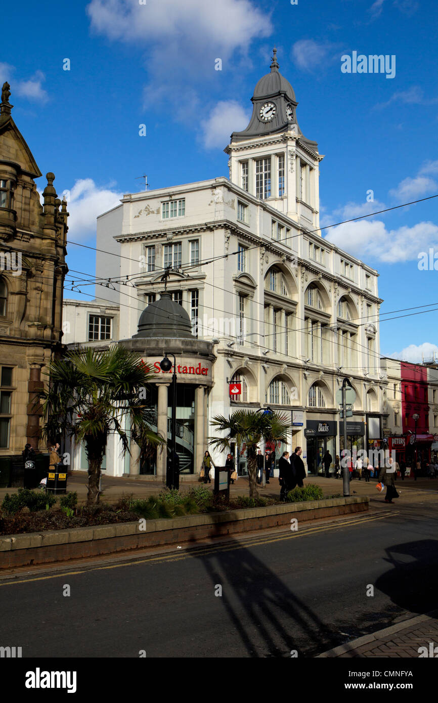 Sheffield city center a mixture of modern and old buildings in South ...