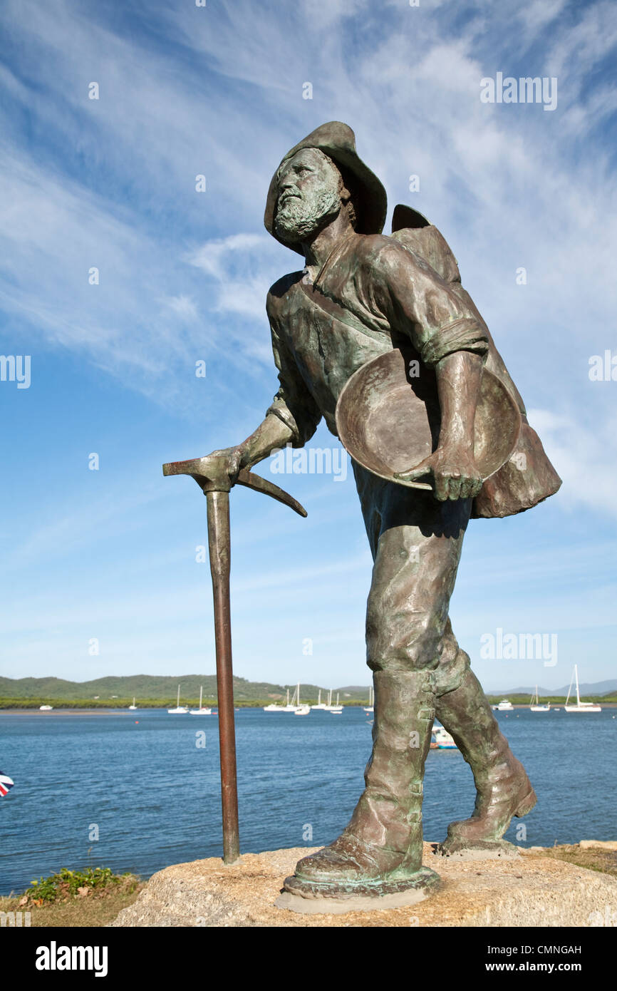 Miners statue on the waterfront. Cooktown, Queensland, Australia Stock ...