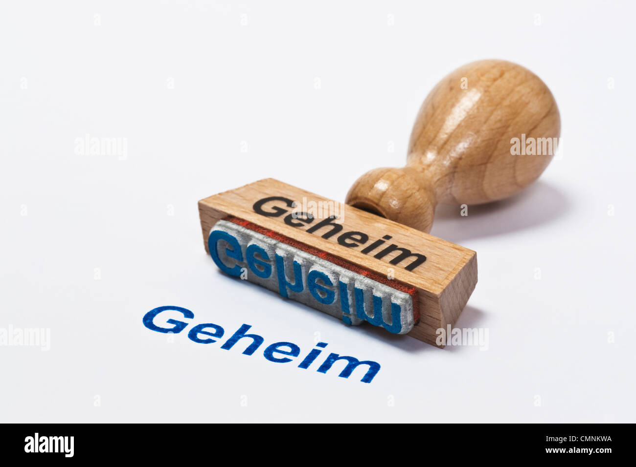 Detailansicht eines Stempels mit der Aufschrift Geheim | Detail photo ...