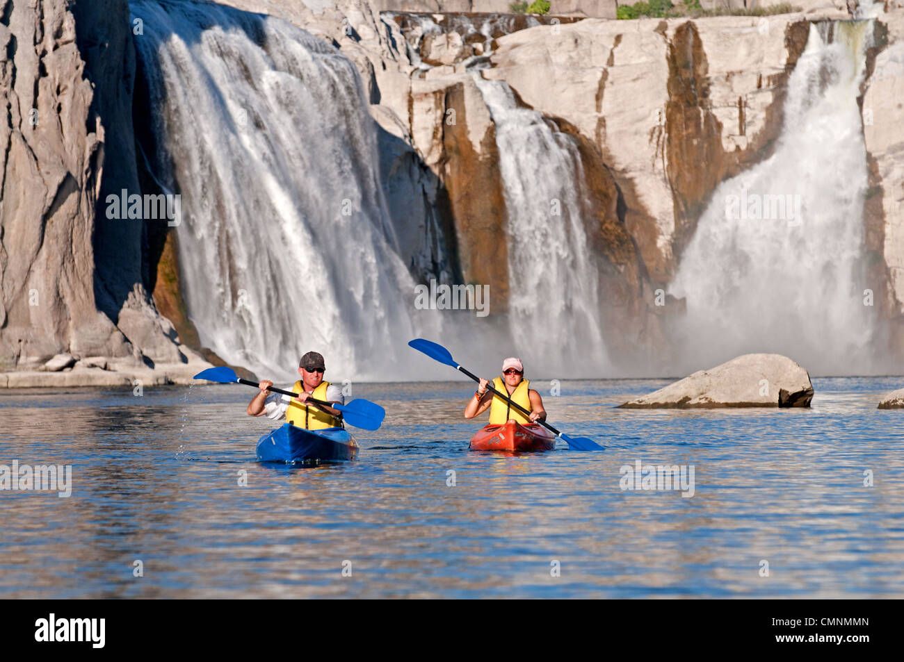 Andy Preiksa Jessica Florian kayaking Snake River Shoshone Falls Snake ...
