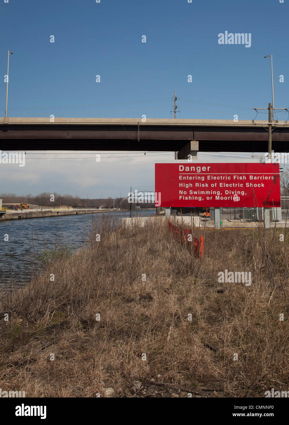 Electric Fish Barrier Stock Photo - Alamy