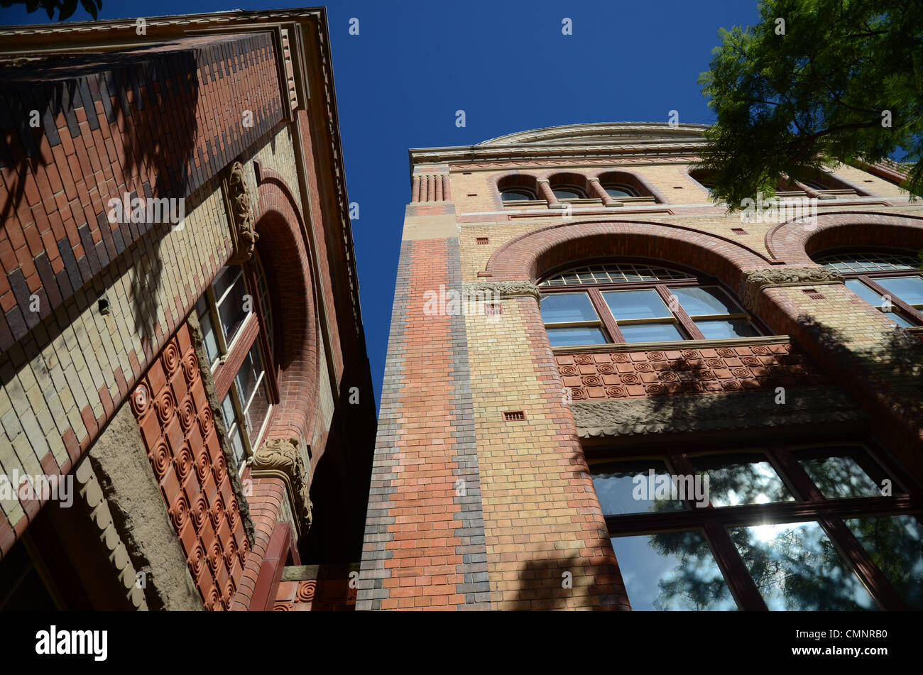 Sydney school architecture hi-res stock photography and images - Alamy