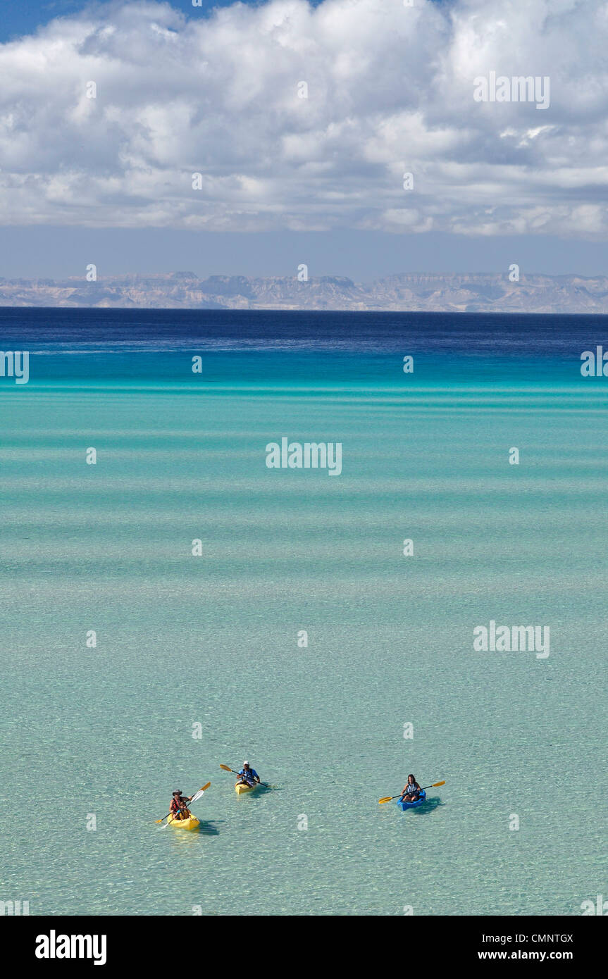Sea kayaking in Balandra Bay, Sea of Cortez, Baja California, Mexico ...
