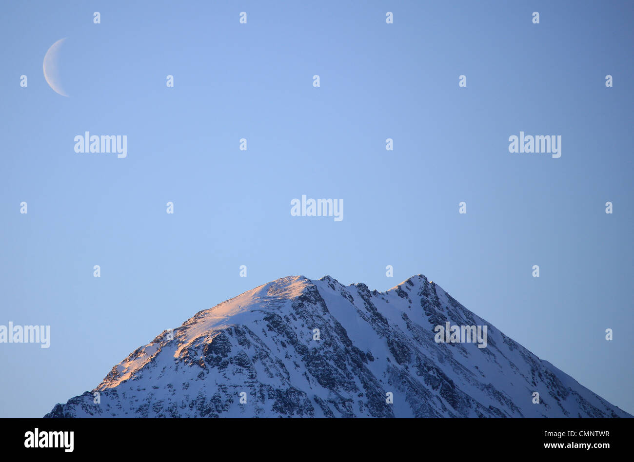 Moon over mountain top hi-res stock photography and images - Alamy