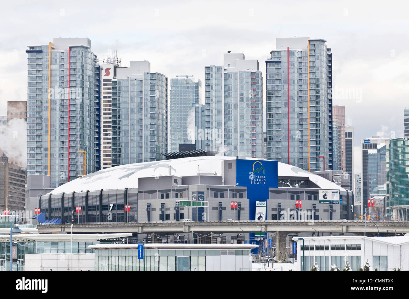 General motors place hi-res stock photography and images - Alamy