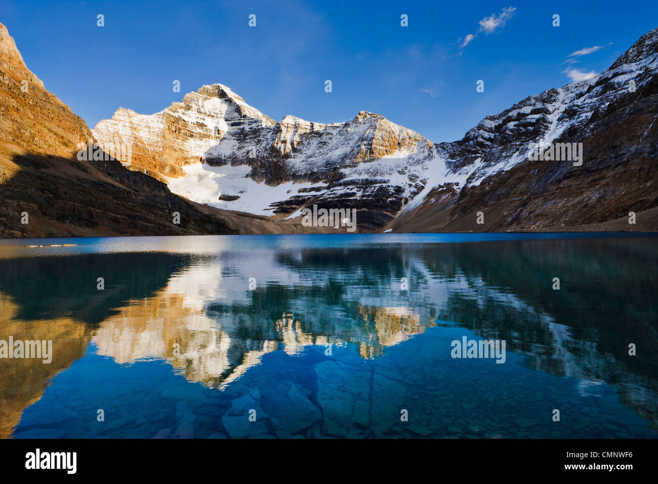 Lake McArthur and Mount Biddle at sunset, Yoho National Park, British ...