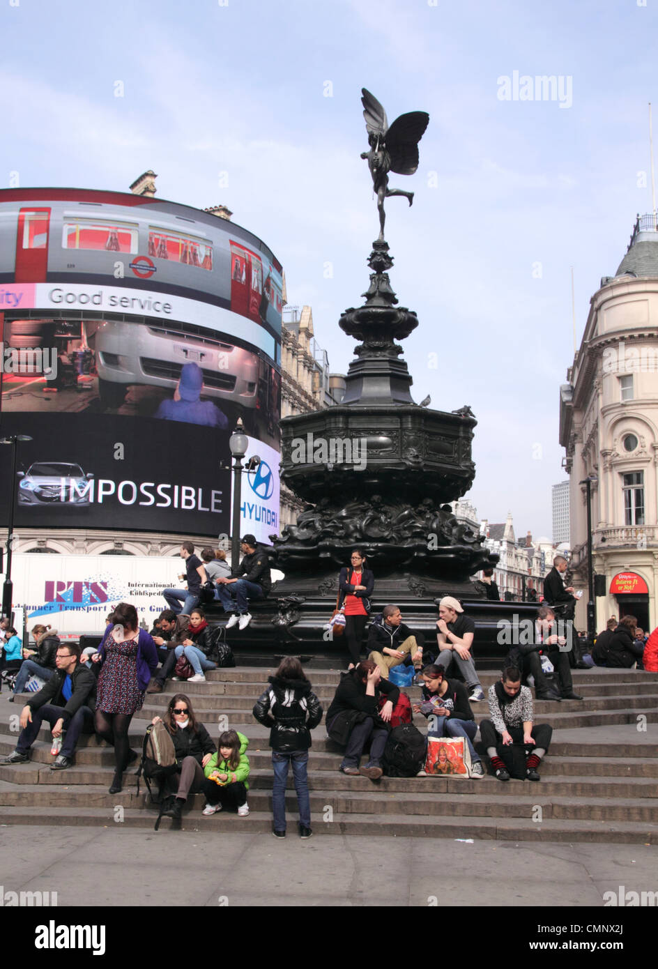 Statue of Eros Piccadilly Circus London Stock Photo - Alamy