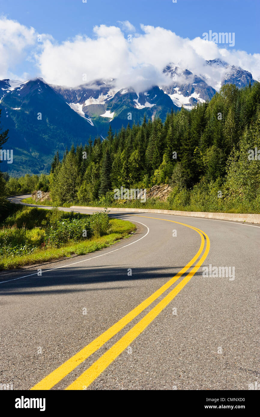 Curved freeway hi-res stock photography and images - Alamy
