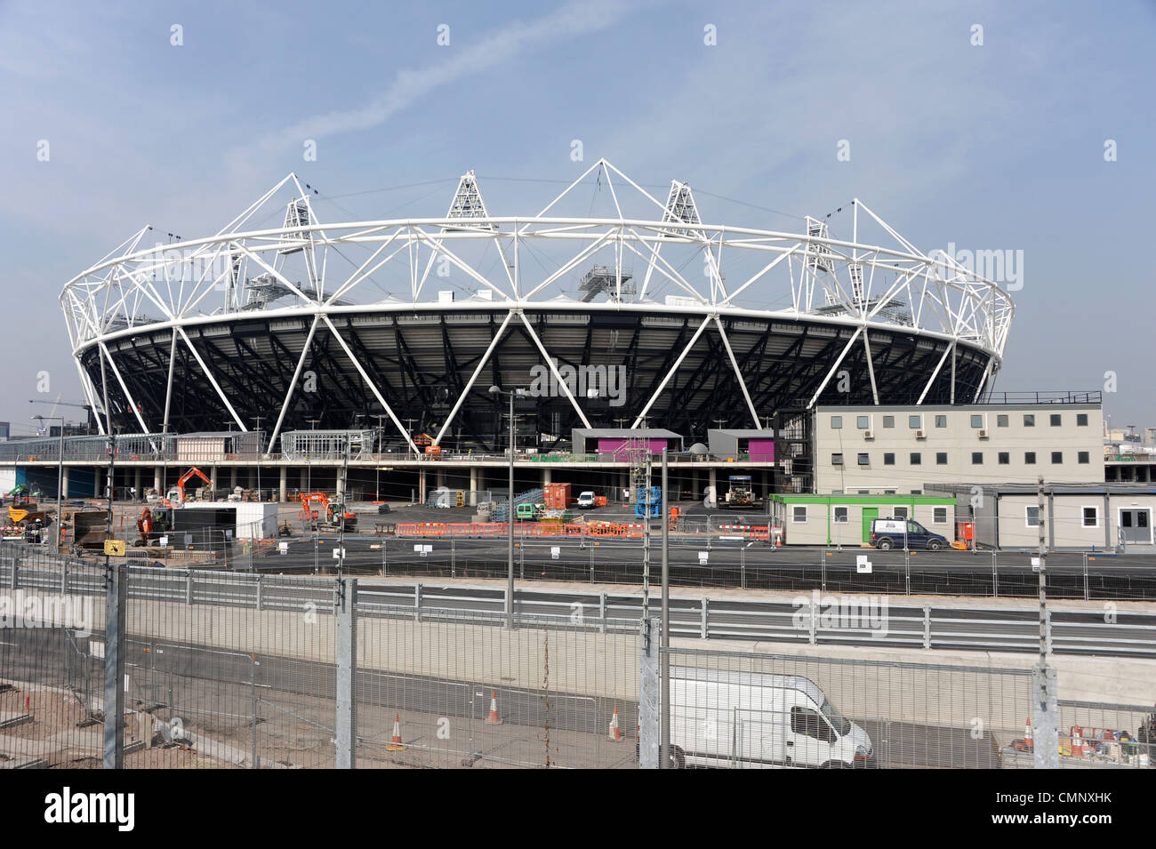 London 2012 olympics track events hi-res stock photography and images ...