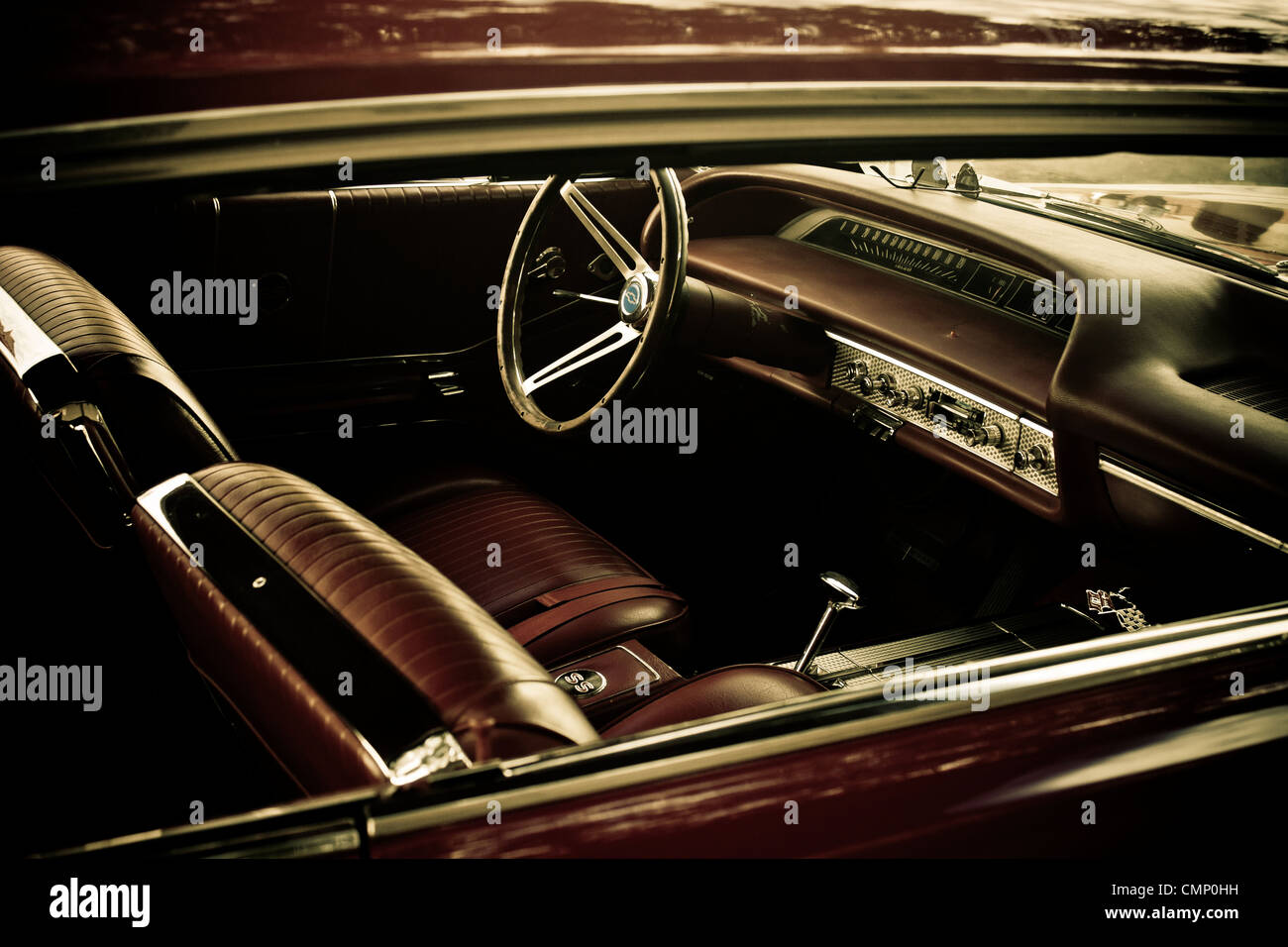 Classic car interior hi-res stock photography and images - Alamy