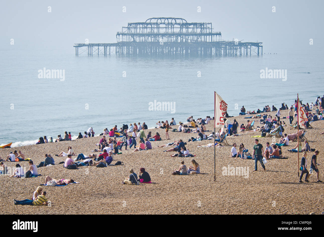 Pebbled beach scene hi-res stock photography and images - Alamy