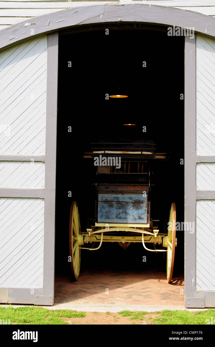 Horse drawn wagon in a stable of a southern plantation Stock Photo - Alamy