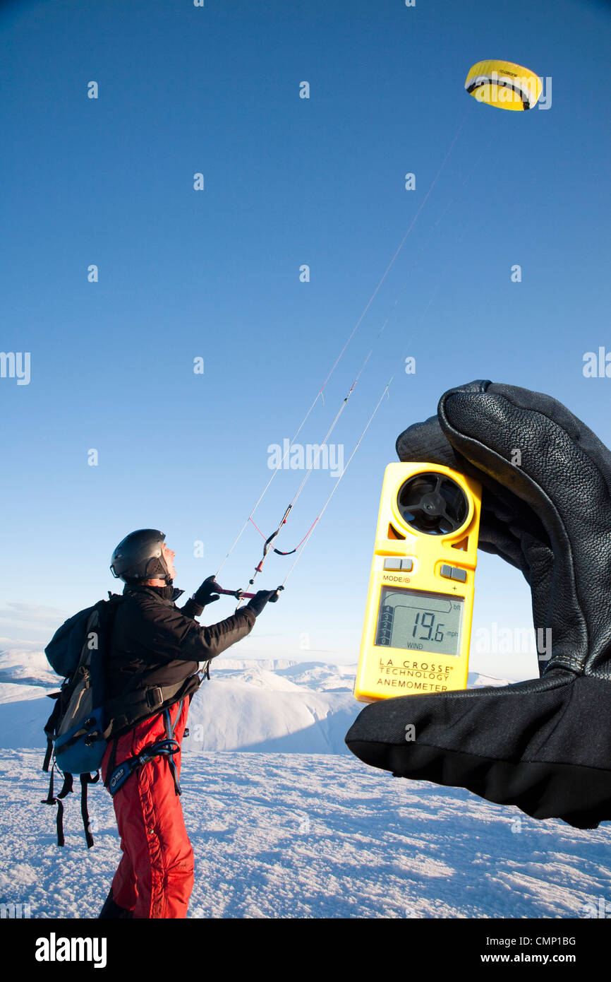 Kite weather measure hi-res stock photography and images - Alamy