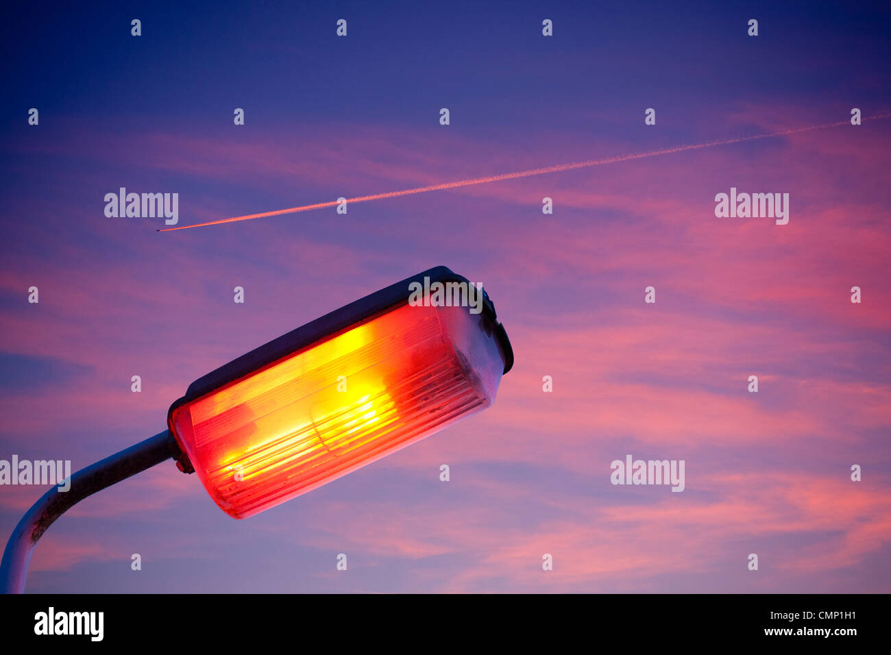 Jet contrail sunset hi-res stock photography and images - Alamy
