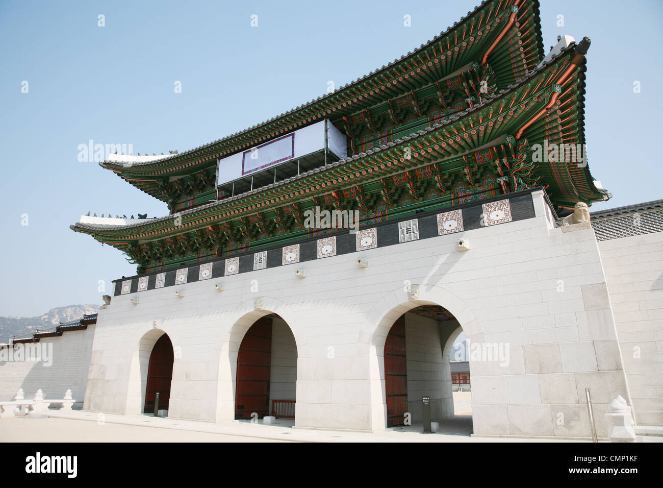 Joseon dynasty korean architecture hi-res stock photography and images ...