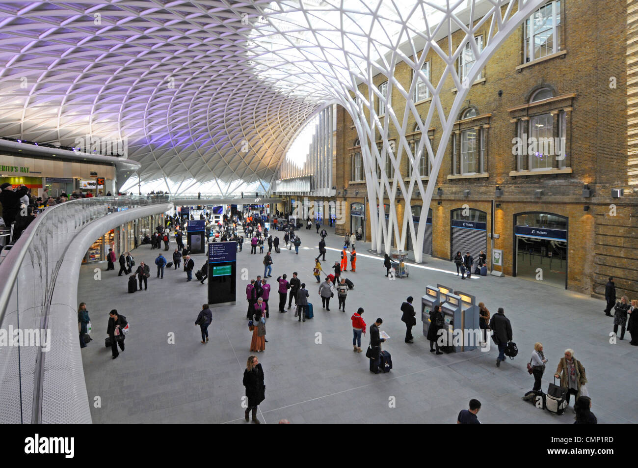 Kings Cross Railway Station redesign of departure concourse steel ...