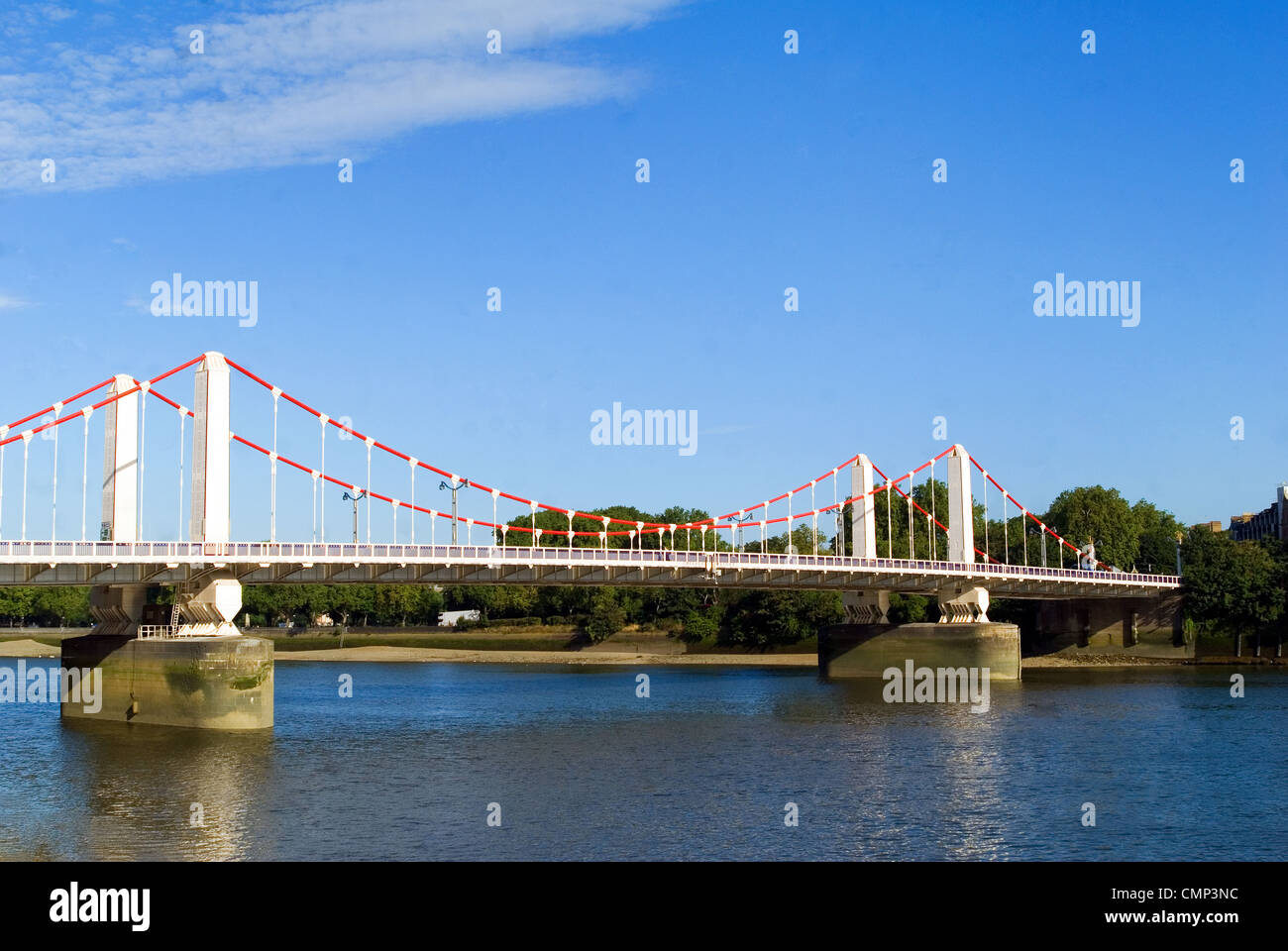Chelsea Bridge by Day Stock Photo - Alamy