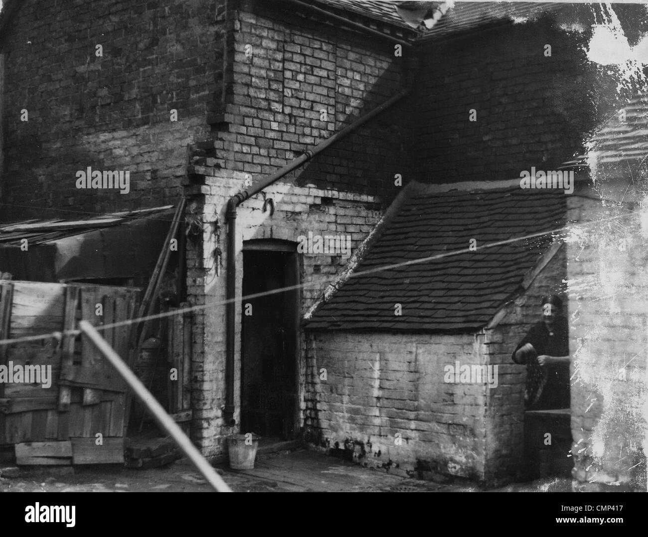 Bridge Street, Bilston, Early 20th cent. View of a back yard in Bridge ...