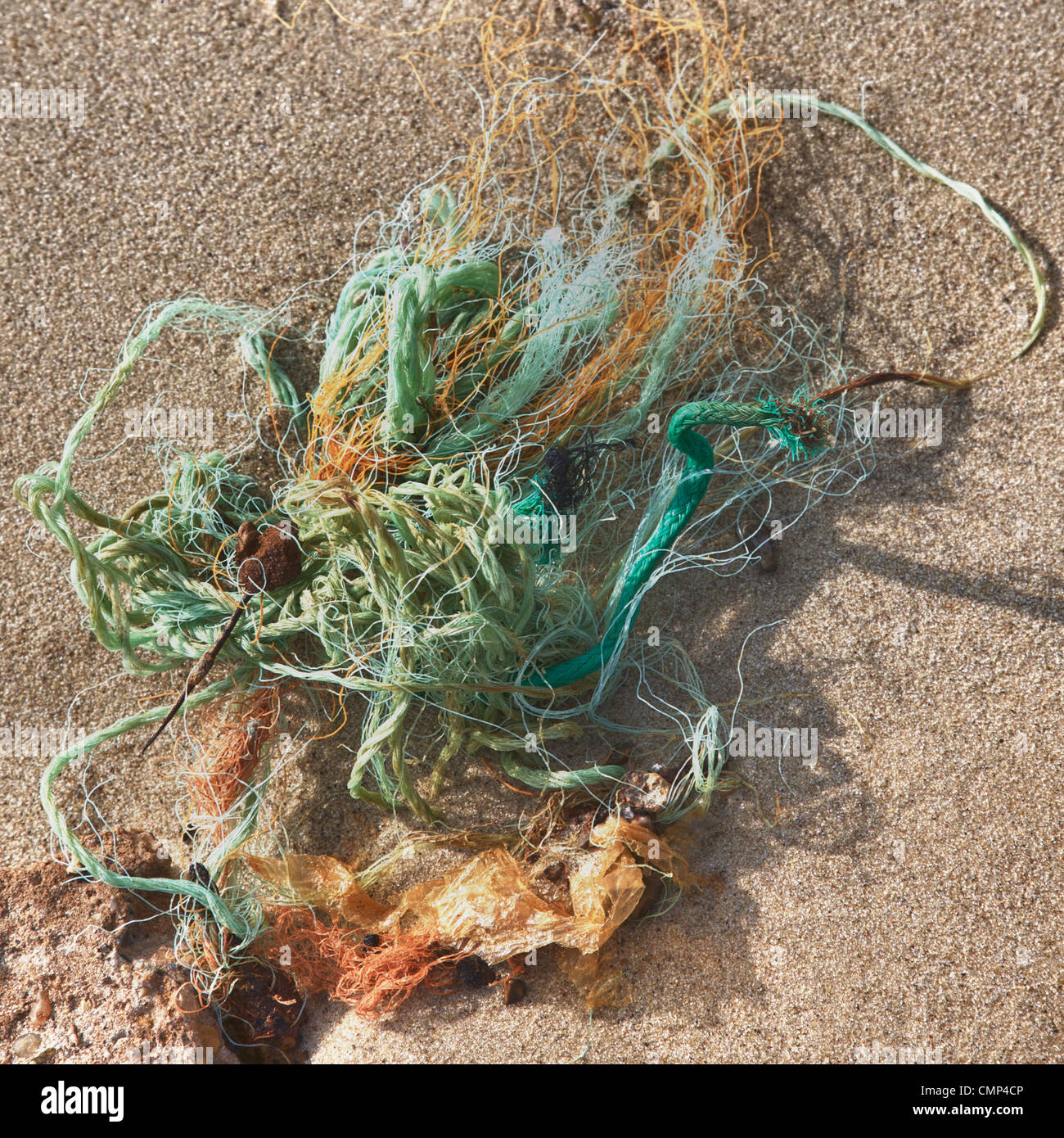 flotsam and jetsam on the beach Stock Photo - Alamy