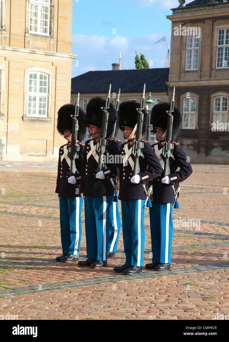 Royal guards near Amalienborg palace Stock Photo - Alamy