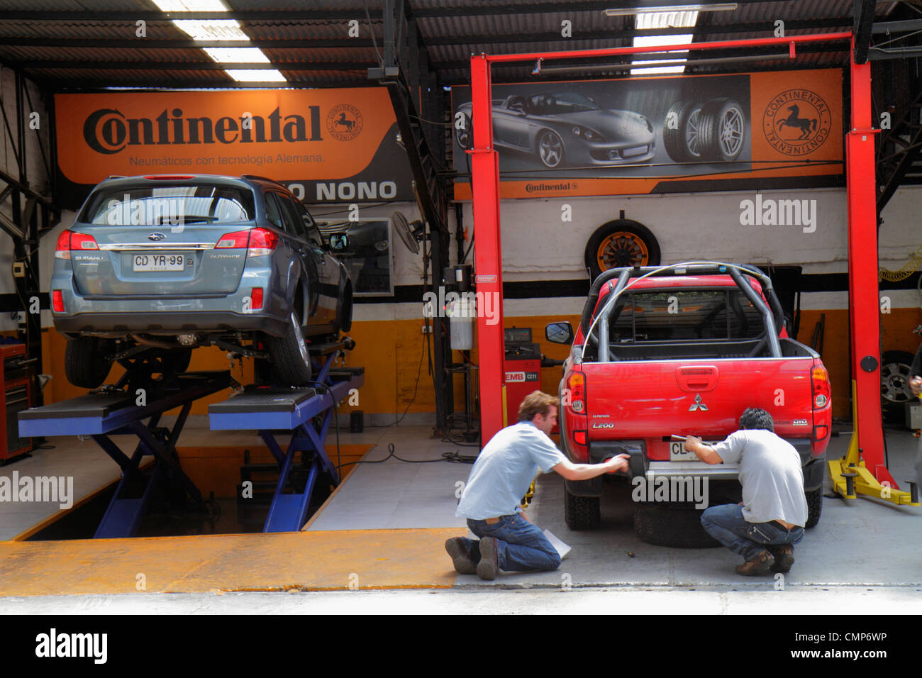 Santiago Chile,Bellavista,Pio Nono,tire store,repair shop,garage ...
