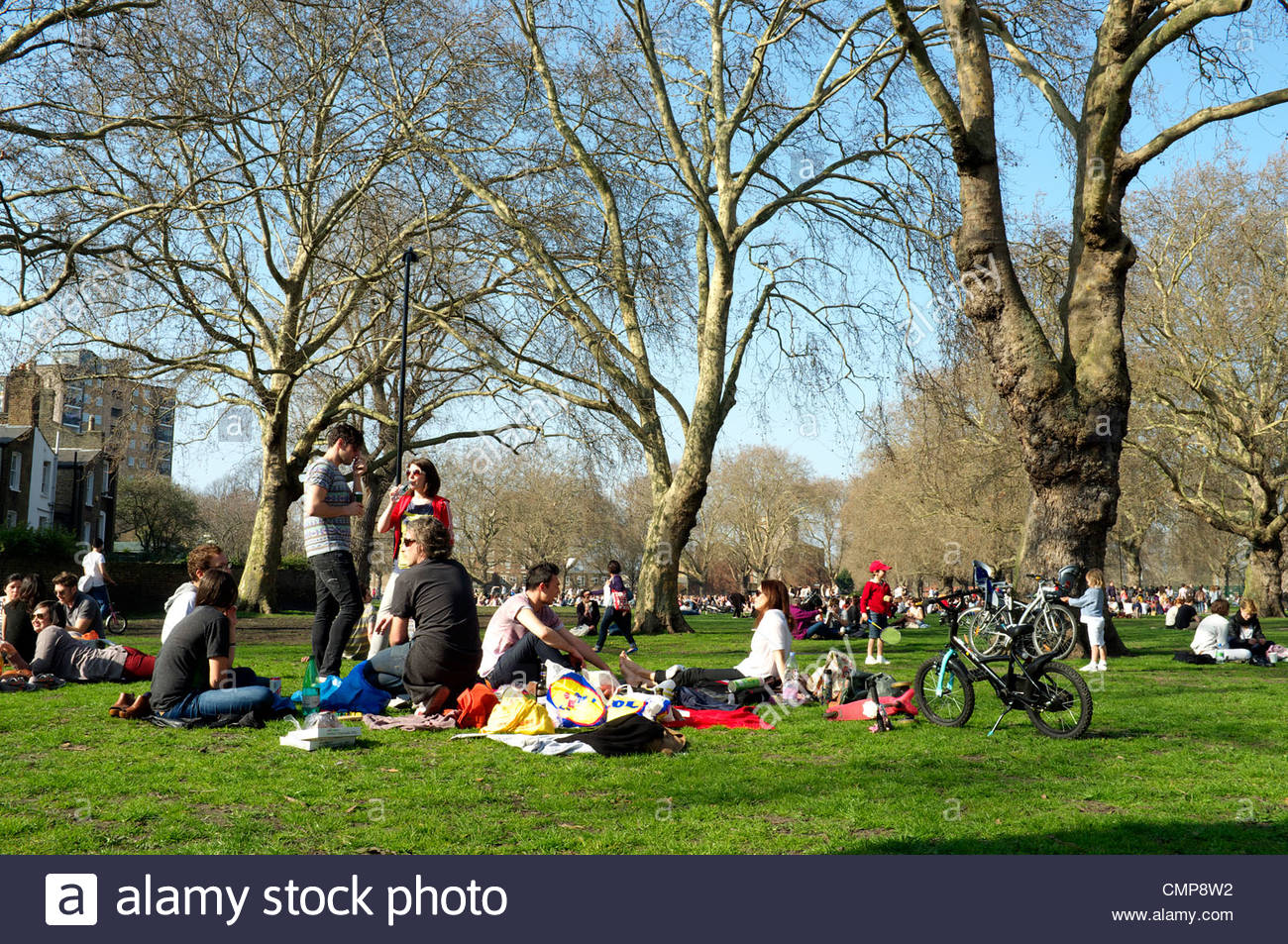 London Fields Park Hackney High Resolution Stock Photography and Images ...