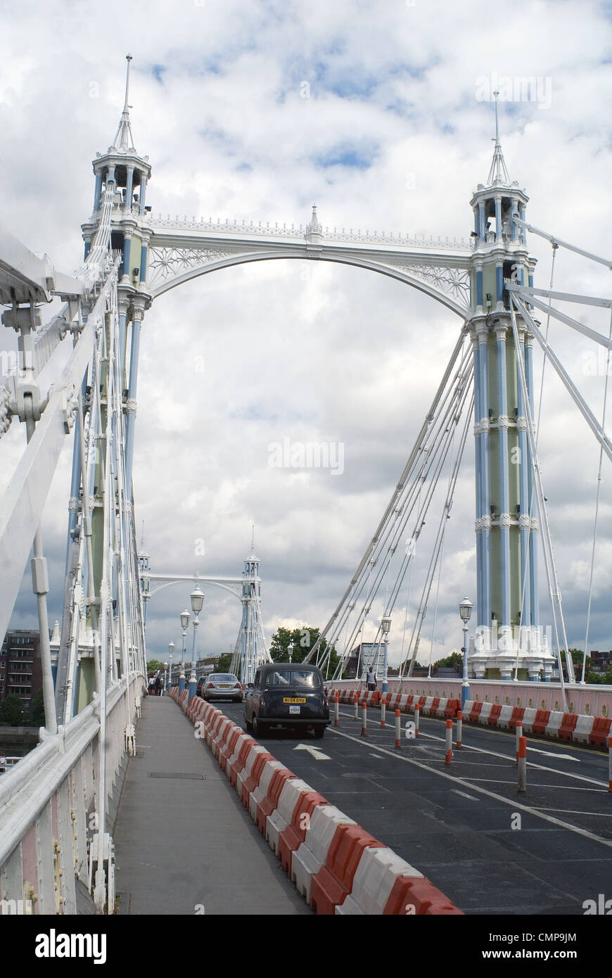 Victorian pedestrian bridge hi-res stock photography and images - Alamy