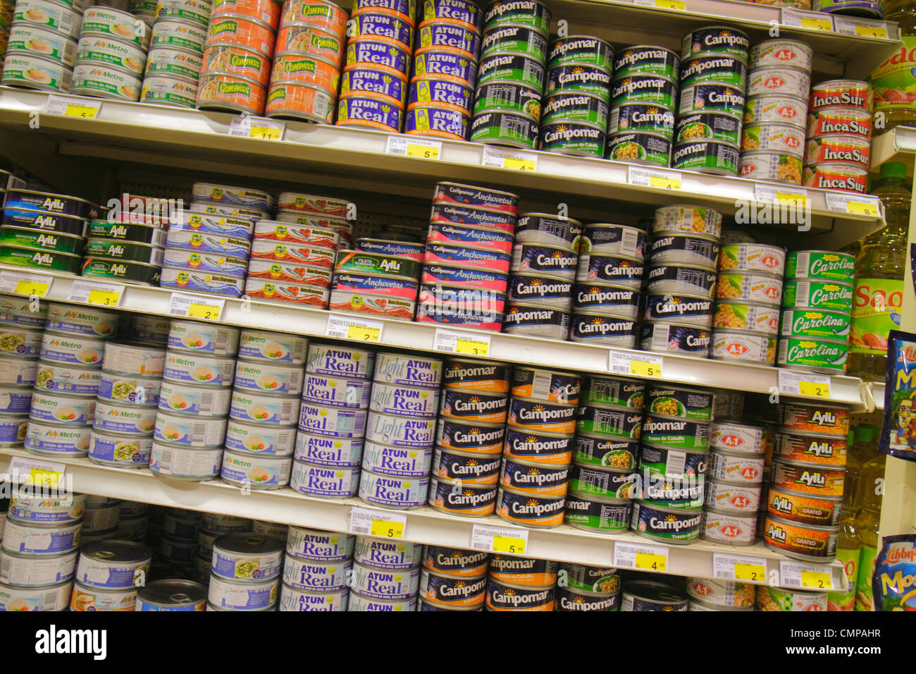 Lima Peru,Barranco,Avenida Bolognesi,Metro Ovalo Balta,shopping shopper ...