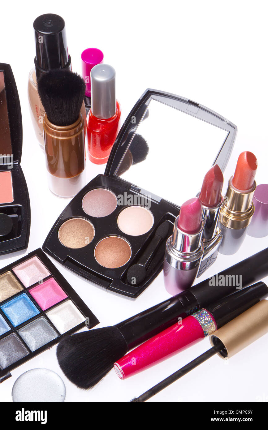 makeup set isolated on white background Stock Photo - Alamy